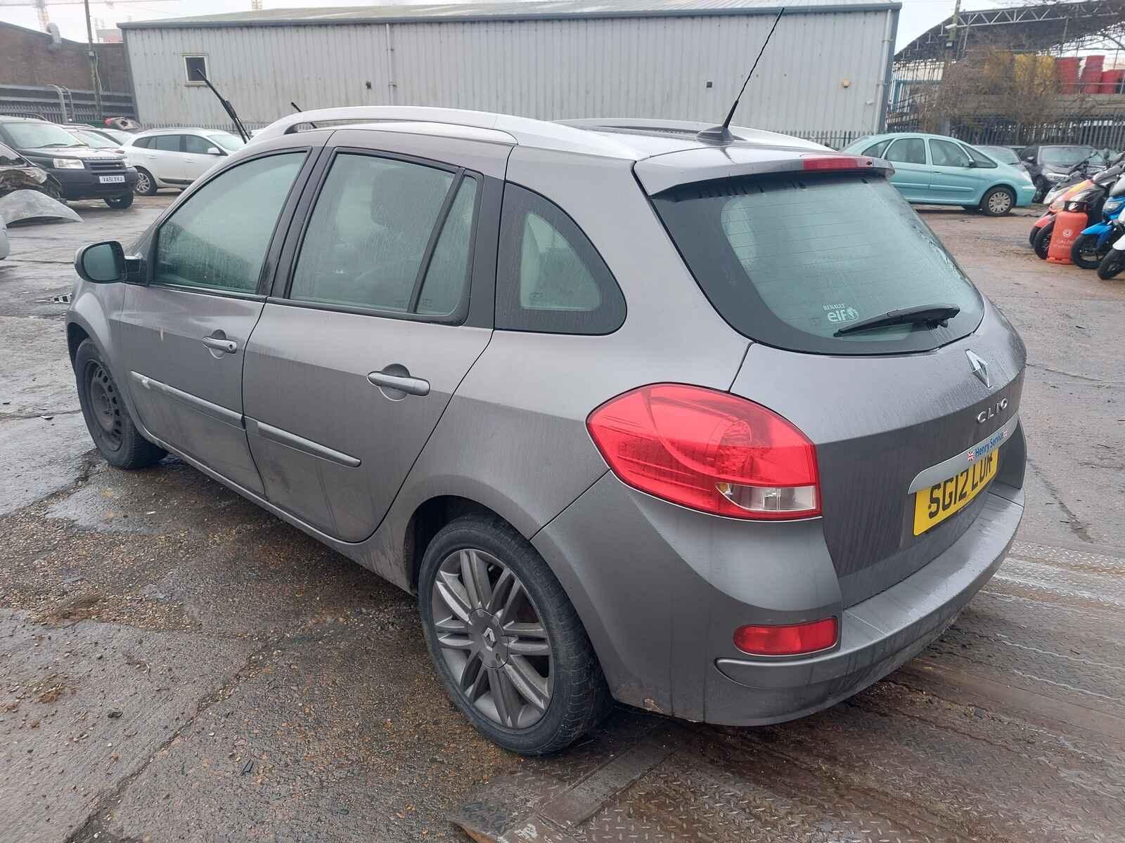 RENAULT CLIO 2012 5 Door Estate Breaking - Silverlake Automotive Recycling