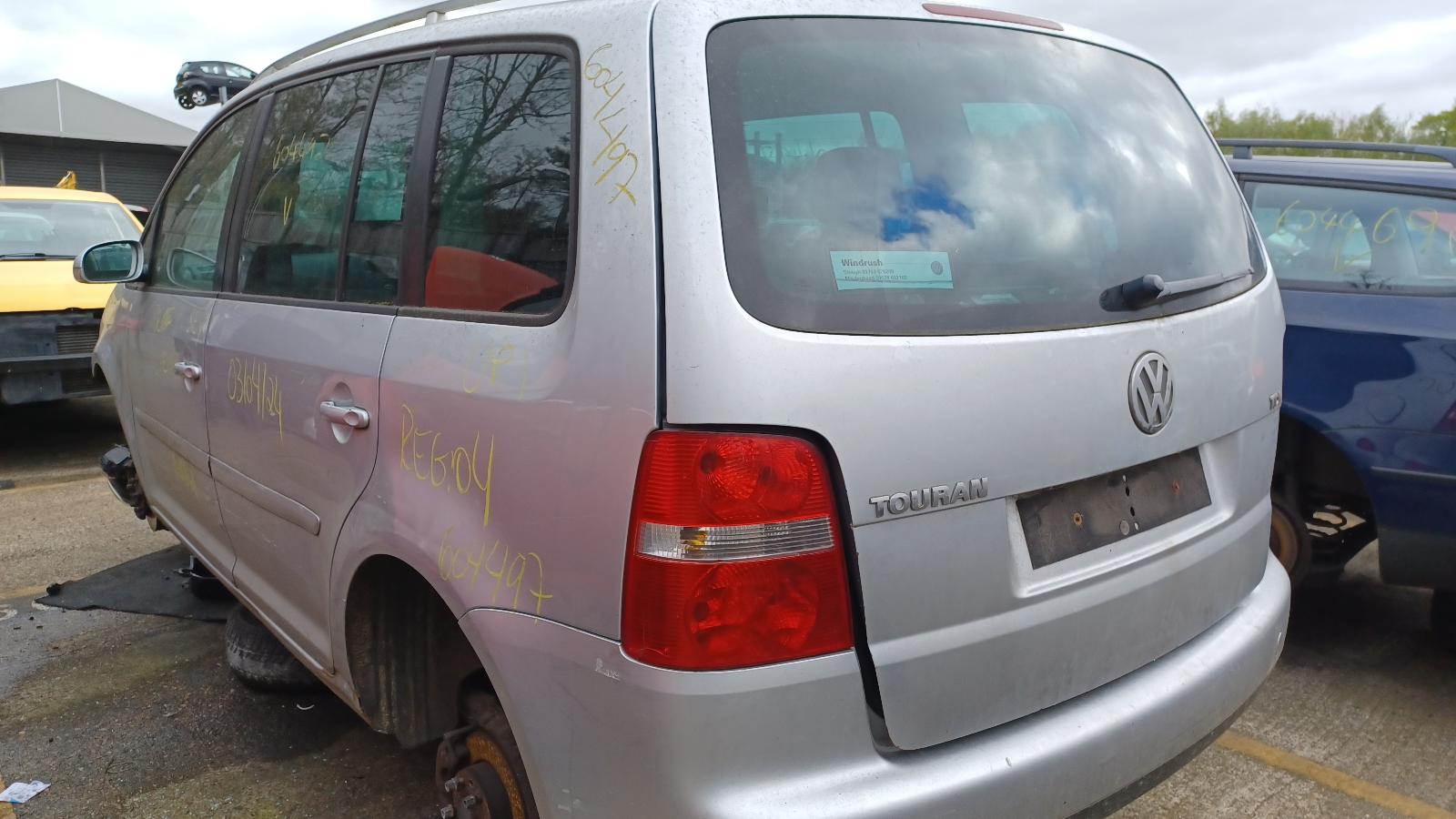 VOLKSWAGEN TOURAN 2004 5 Door MPV Breaking - Silverlake Automotive ...