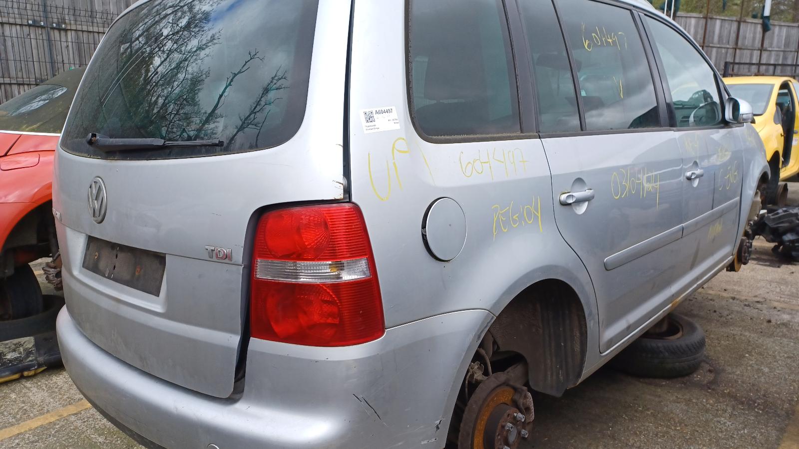 VOLKSWAGEN TOURAN 2004 5 Door MPV Breaking - Silverlake Automotive ...